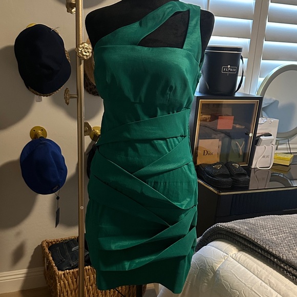 Hailey Logan | Dresses | Hailey Logan Asymmetrical Green Midi Dress ...